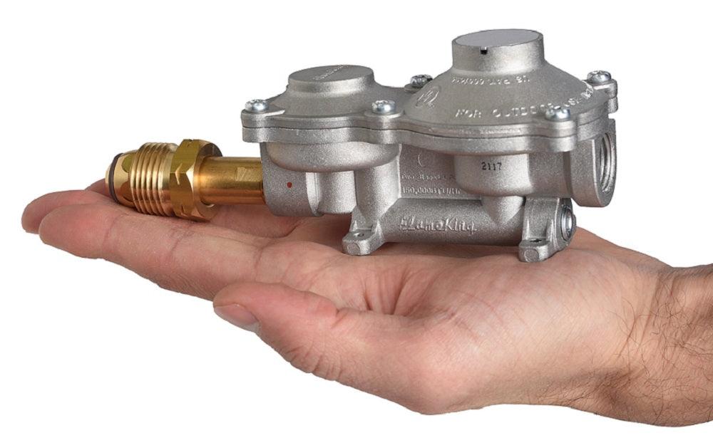 2-Stage LP Propane Gas Regulator with POL - Flame King